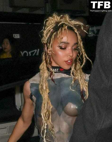 FKA Twigs Flashes Her Nude Tits Legs The NME Awards In London 14