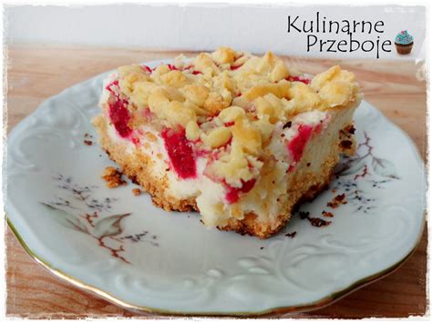 Kruche ciasto z malinami i budyniową pianką KulinarnePrzeboje pl