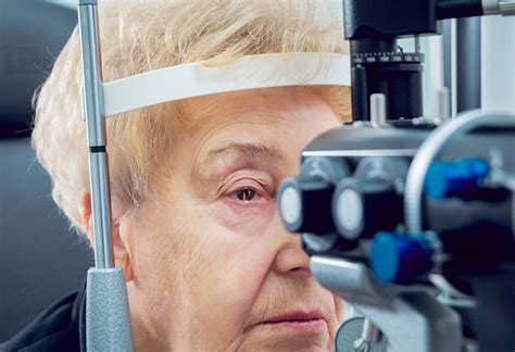 A medida que envejecemos Sociedad de Cirugía Ocular