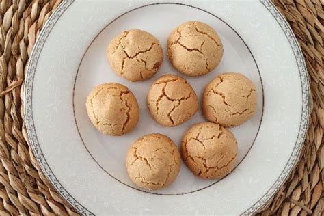 Tahinli Cevizli Kurabiye Tarifi Nasıl Yapılır Yemek