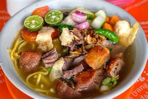 4 Kuliner Khas Bogor Untuk Makan Siang Enak Bikin Nagih