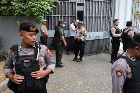 Polisi Kembali Sita Dokumen Kpk Soal Kasus Pemerasan Syl