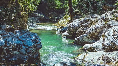 Air Terjun Kalipait Daya Tarik Lokasi Dan Harga Tiket