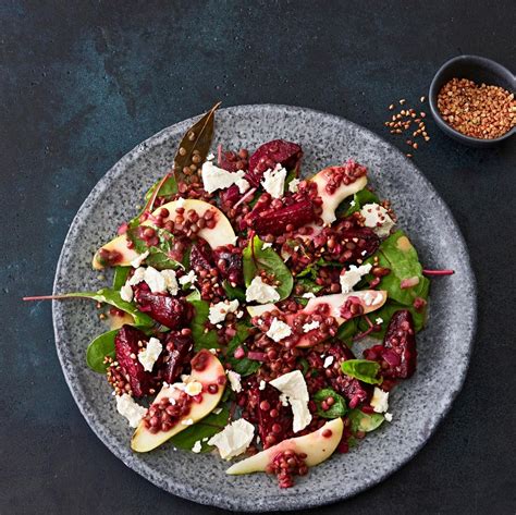 Rote Bete Salat Mit Linsen Birnen Und Knusper Buchweizen Rezept