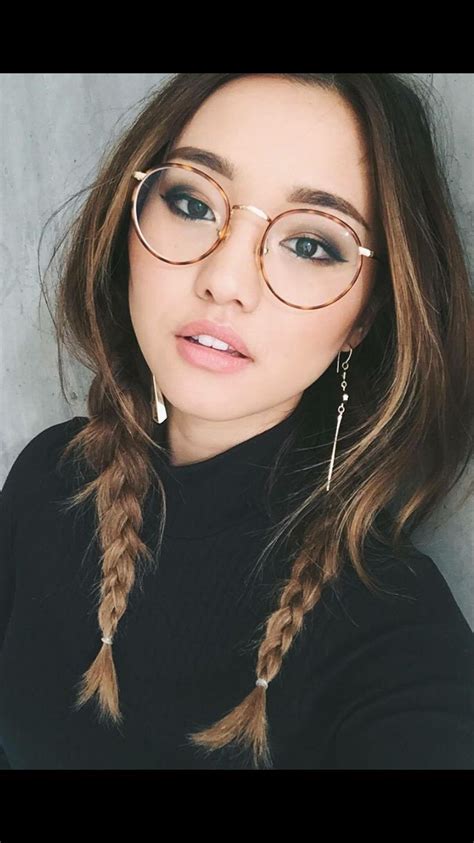 Nerd Hairstyles Female Hairstyle Catalog