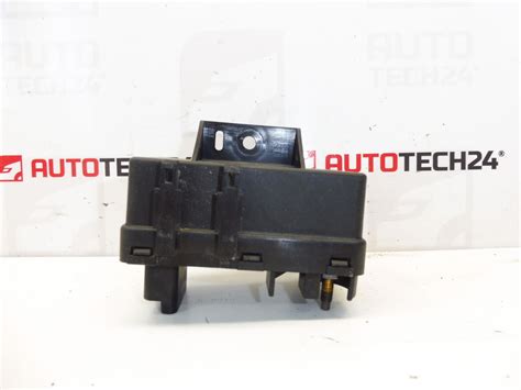 Relé žhavení VALEO Citroën Peugeot 73507712 9628756080 AUTOTECH24 cz