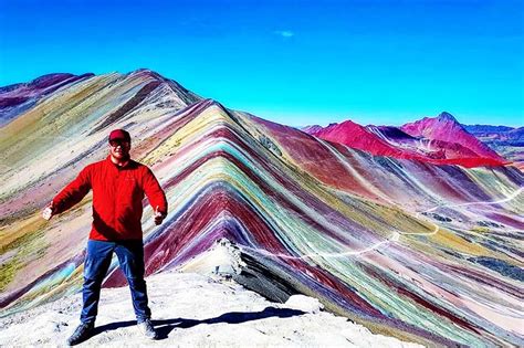 The Vibrant Beauty Of Rainbow Mountain Peru Peru Vacations Guide