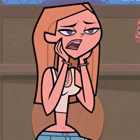 Julia Aesthetic Pfp In Drama Julia It Cast