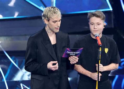 Sanremo 2024 i beauty look più belli della seconda serata Vanity