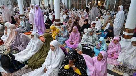 Keutamaan Sholat Tarawih Malam Ke 8 Bulan Puasa Ramadhan Sesuai