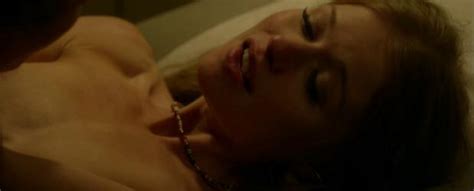Genevieve Angelson Topless In Good Girls Revolt Nude