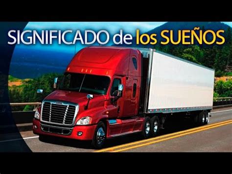 Descubre el significado de soñar con manejar un trailer