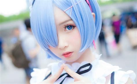 20 Best Cosplay Rem Dari Anime Re Zero Paling Cantik Dan Seksi SinduLin