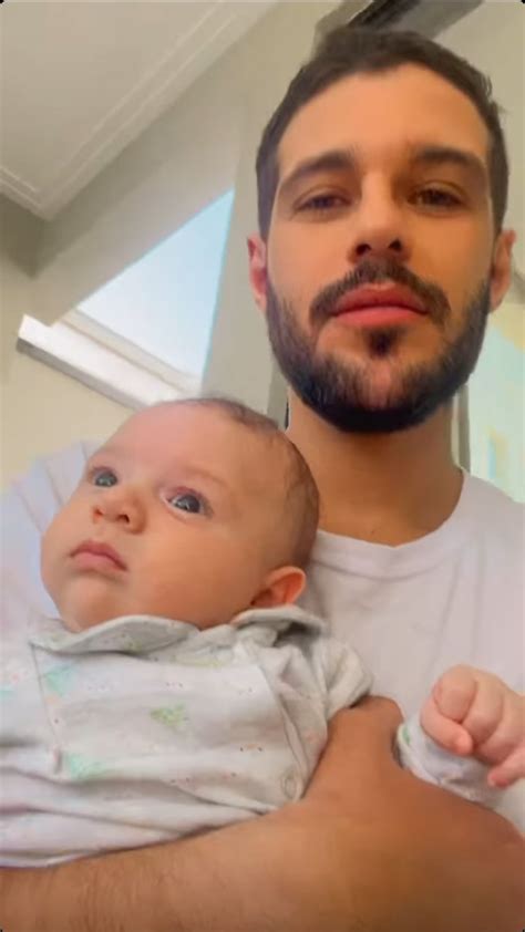 Ex BBB Rodrigo Mussi Encontra O Sobrinho Pela Primeira Vez
