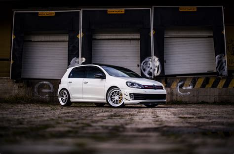 VW GOLF MK6 GTI VEHICLE GALLERY