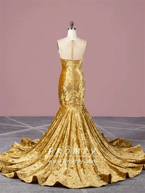 Promfy Beaded Golden Yellow Diamond Velvet Black Girl Prom Dress