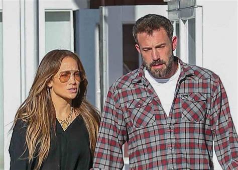 JLO And Ben Affleck Caught Arguing On The Street Again He Reportedly