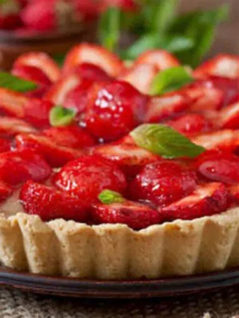 Torta Simples De Morango Tudo De Receitas