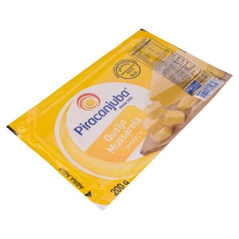 Queijo Mussarela Piracanjuba 200g Pedaço Super Primavera