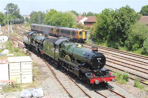 5043 Earl Of Mount Edgcumbe And 7029 Clun Castle Moving To Flickr