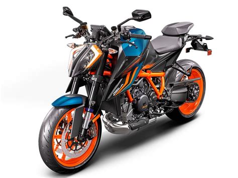 SCOOP KTMs Flagship Naked Is Getting A Facelift For 2023
