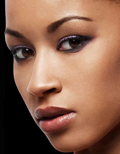 Natural Eye Make UP