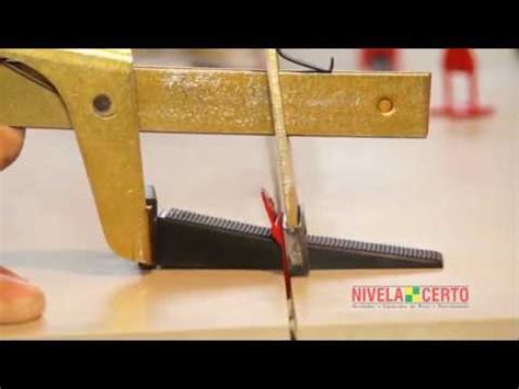 Aprenda A Usar O Nivelador De Pisos Ou Porcelanatos Em Sua Obra