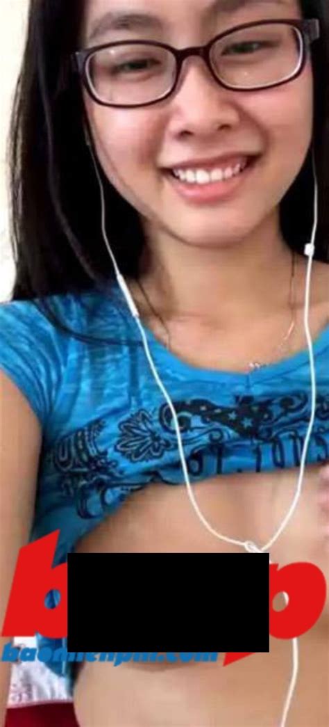 Võ Hồng Ngọc Huệ lại bị tung ảnh nude và đoạn chat sex với chồng