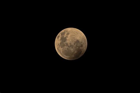 Eclipse lunar en Perú horarios y cómo ver la famosa Luna de Sangre