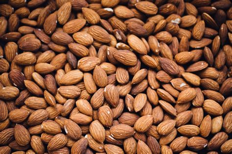 Amêndoa O que é Benefícios e 4 Receitas Veganas