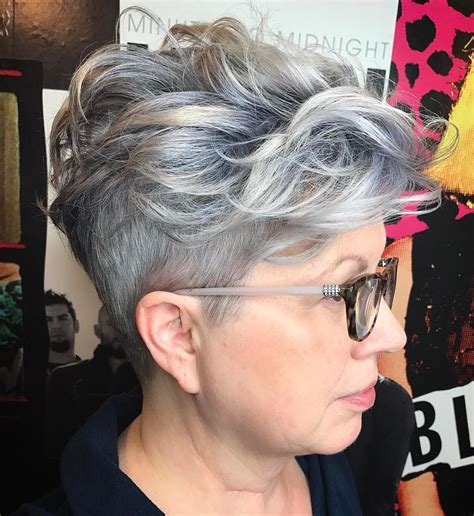 Kurzhaarfrisuren für Frauen ab 50 schönsten Schnitte viele Tipps