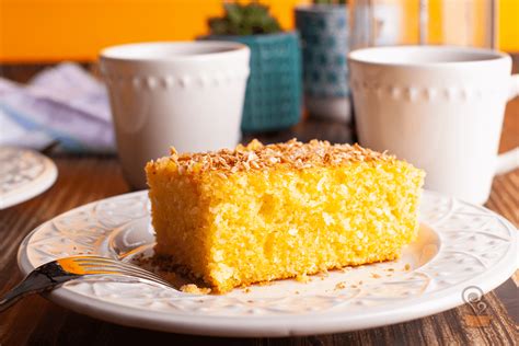 Bolo de fubá coco sem glúten e lactose receita super fácil