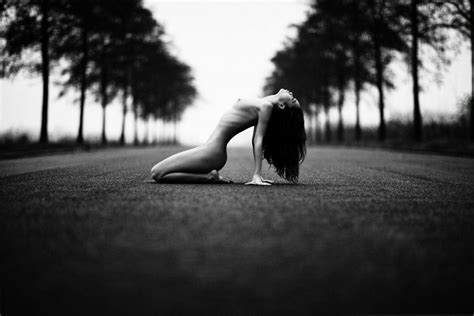 Kitrysha Flaunts Her Skinny Nude Body In A Pretentious Photoshoot The
