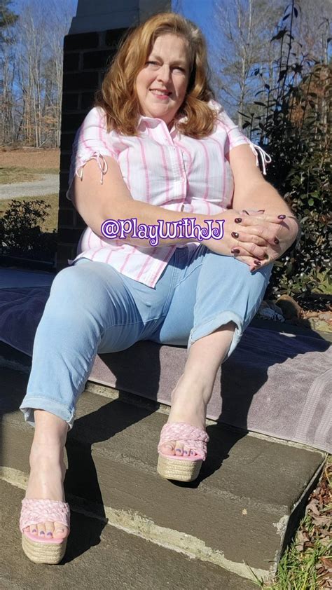 Jj 3 Offansly 🤩 Horny Bbw Hotwife 100k😈 On Twitter Rt Playwithjj Enjoying The Sun For My