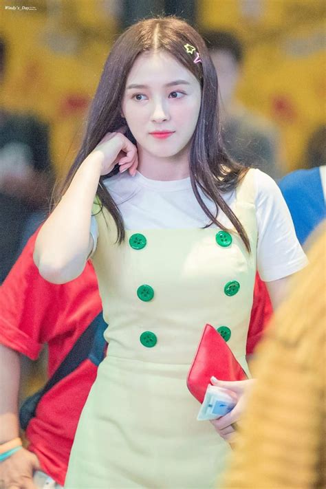 Pin By Shigeki Matsumoto On Nancy Momoland Nancy Jewel Mcdonie Nancy