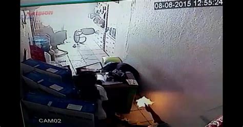 G1 Policial civil é baleado ao reagir a assalto em lan house veja