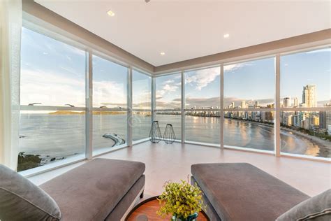 Apartamento no Edifício Sky Tower Residence Fg Empreendimentos à