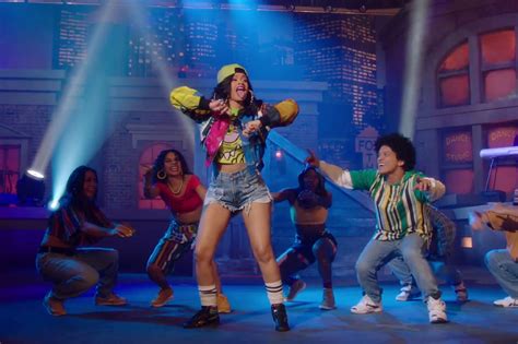 VIDEO Bruno Mars Feat Cardi B Finesse Remix