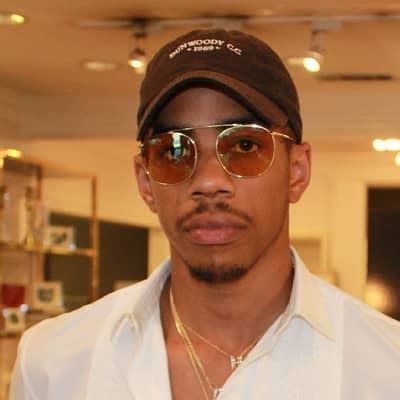 Wynton Harvey Bio Age Net Worth Salary Height Single