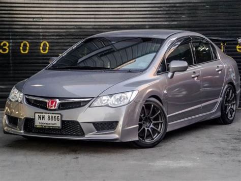Honda Civic FD ป 2010 สแดง