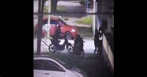 Robo frustrado en Tres de Febrero evitó que lo asalten tirando las