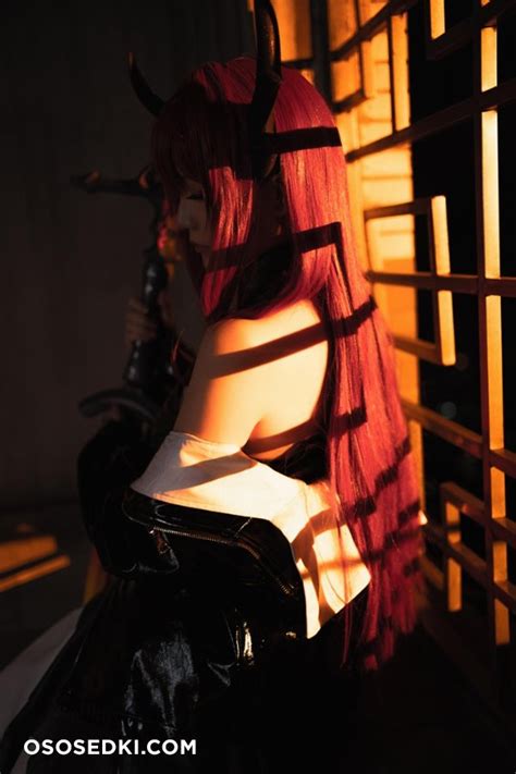 微博美少女星之遲遲 明日方舟 史爾特爾 naked cosplay asian 20 photos Onlyfans Patreon