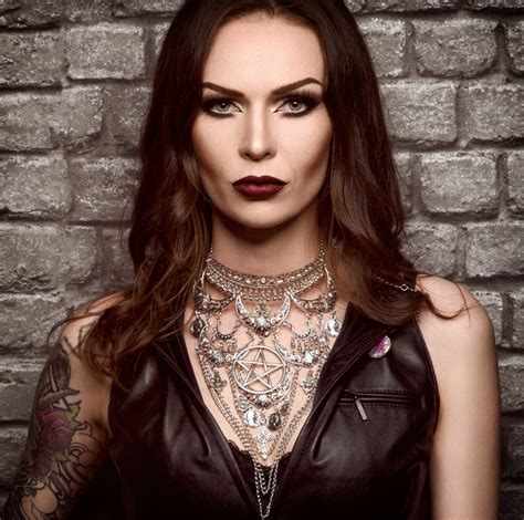 Lola Shine Management