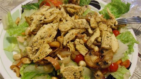 Receta Para Preparar Pollo Al Grill Con Ensalada Verde Y Mango Pollo