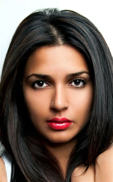 Nadia Ali 30 лучших фото