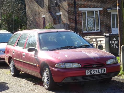 1996 Ford Mondeo 1 8 LX Cheshire Registered Neil Potter Flickr