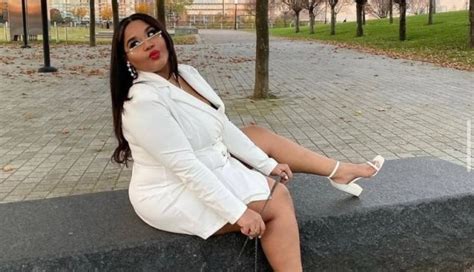 Murió la influencer Killadamente se ahogó mientras cenaba