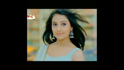 Woh Aankh Hi Kya Teri Surat Nahi Jisme Song Status Video Whatsapp