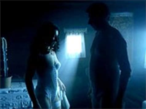 Adele Neuhauser nude pics página 1