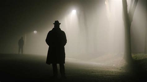 Create Film Noir Videos With Effective Lighting Videomaker